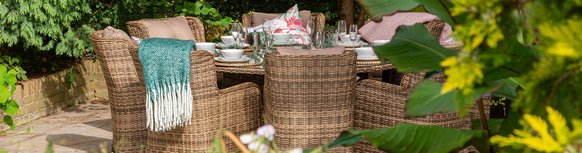 Cozy Throws for Home & Garden Balcony Outdoor Space