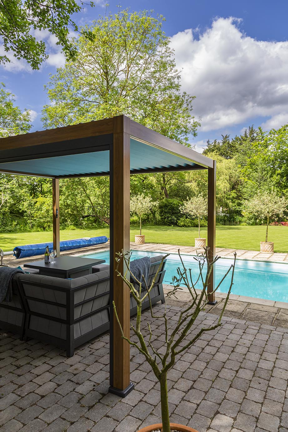 Premier Charlotte Aluminium Solar Powered Auto Pergola